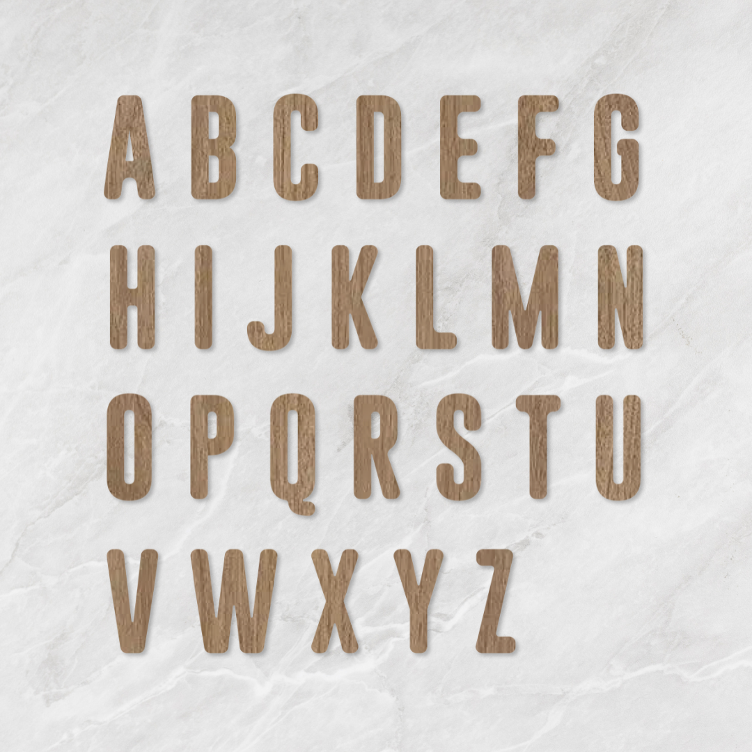 Bogstaver i træ - klassisk skrifttype – Woodenfactory